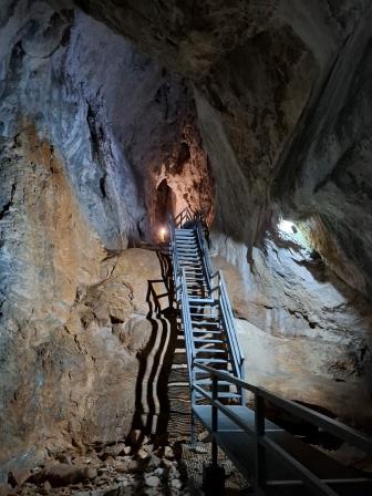 Peștera Poarta lui Ionele